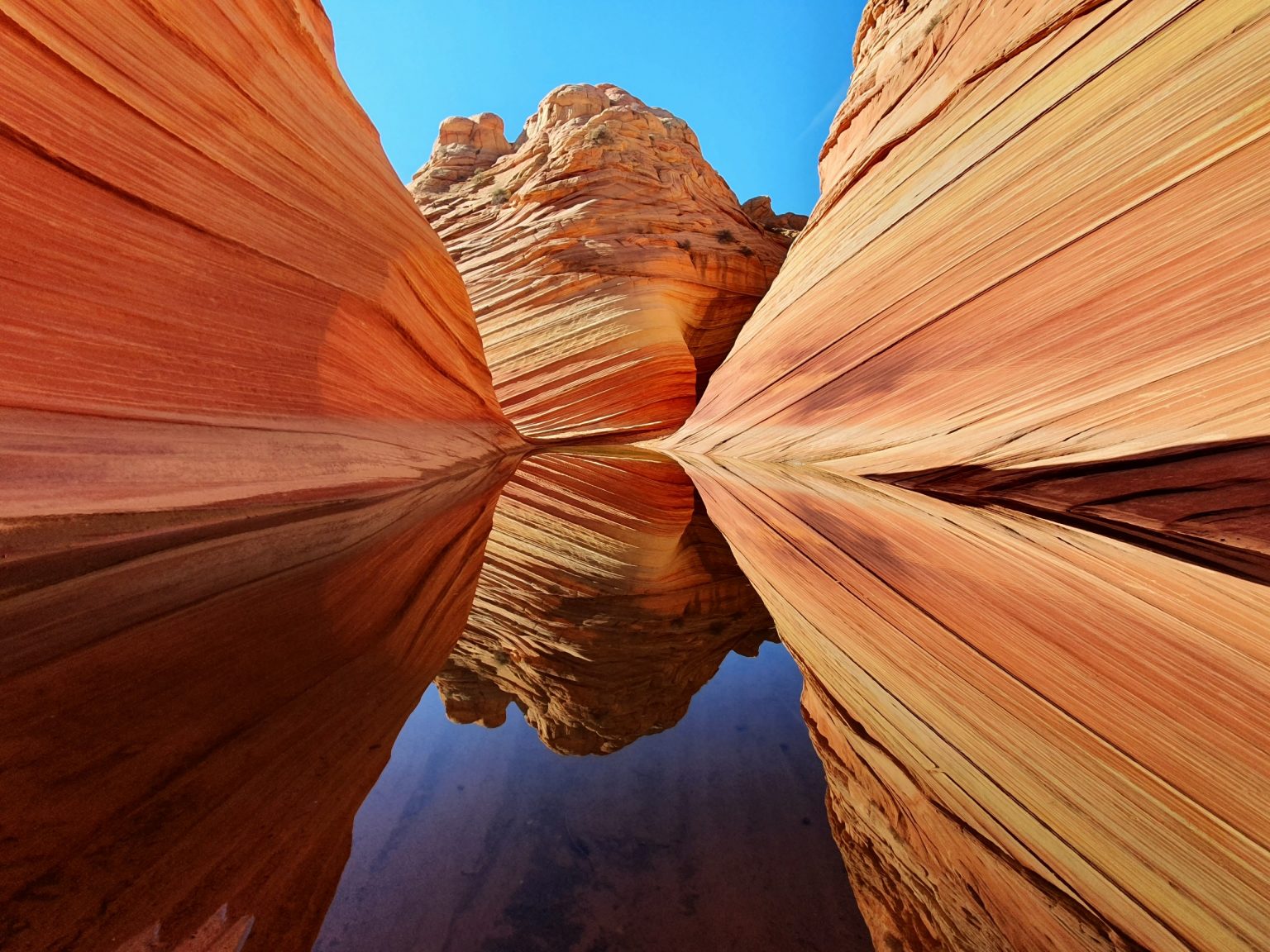 The Wave hike - How to win the Lottery: Travel with Anda